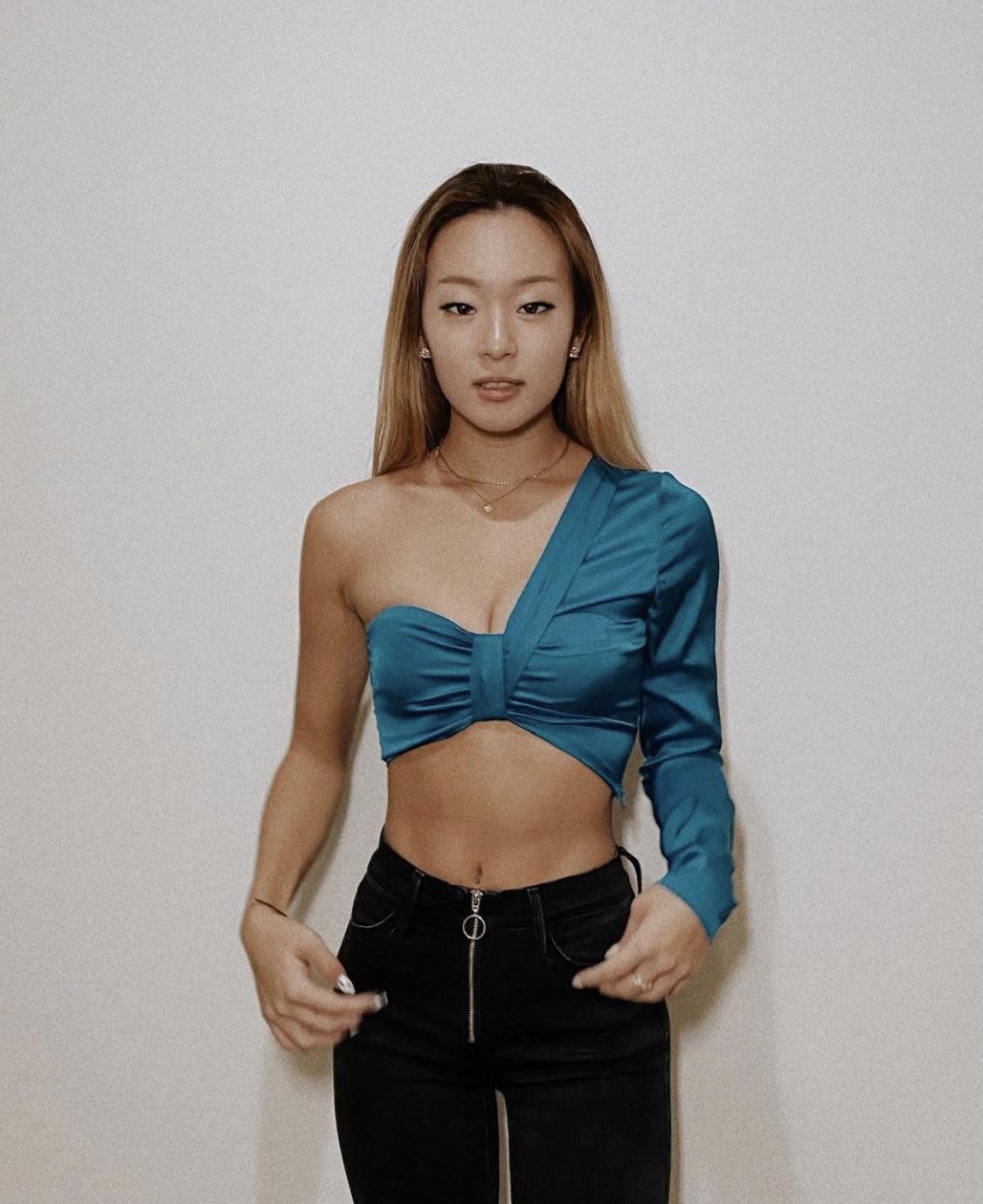 New Years fit | Scrolller