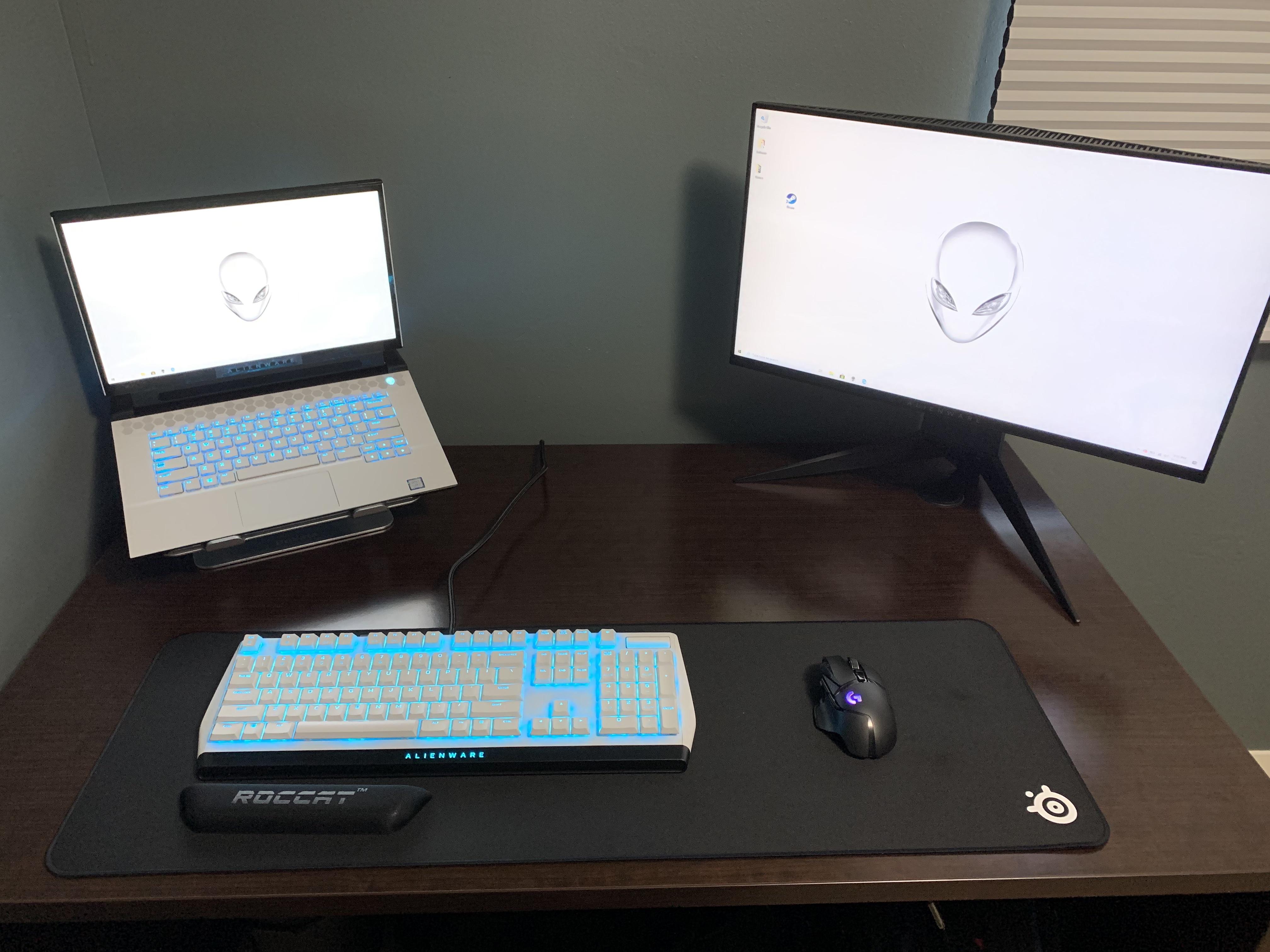 Newest setup with my M15 R2 | Scrolller