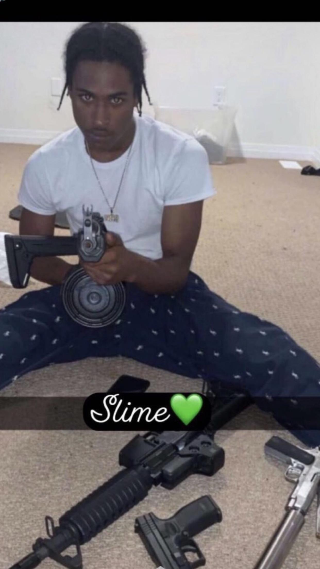 Nhs jay jay🕊 | Scrolller