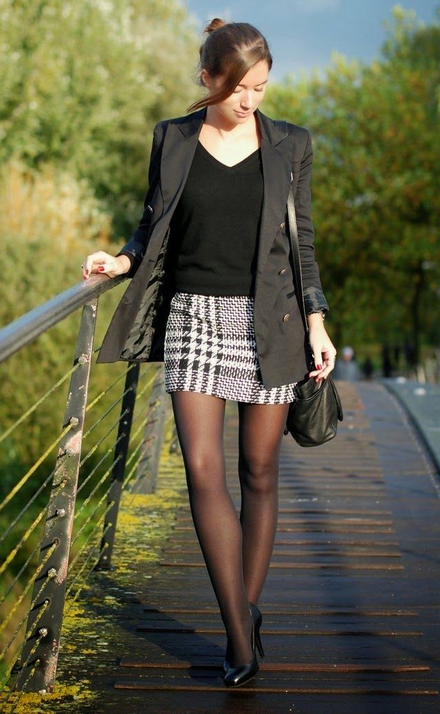 Nice black pumps | Scrolller