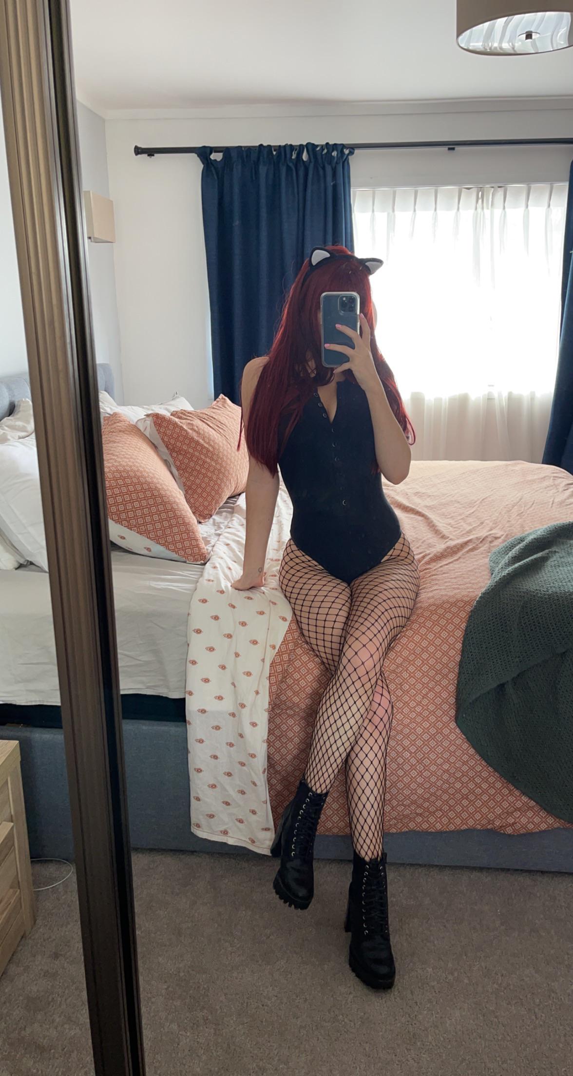 Nice Kitty 😜 | Scrolller