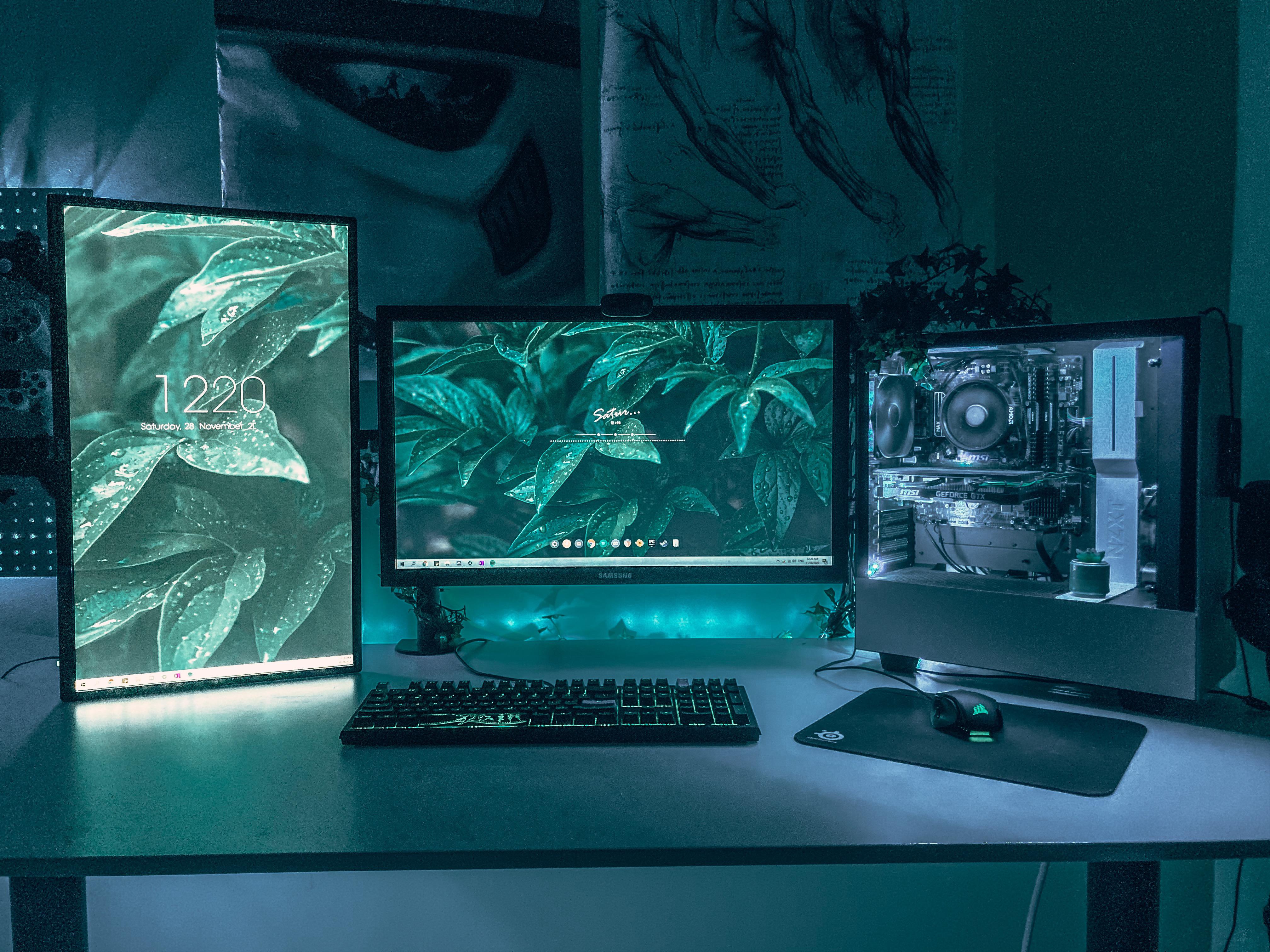 Nice Minimal Setup | Scrolller