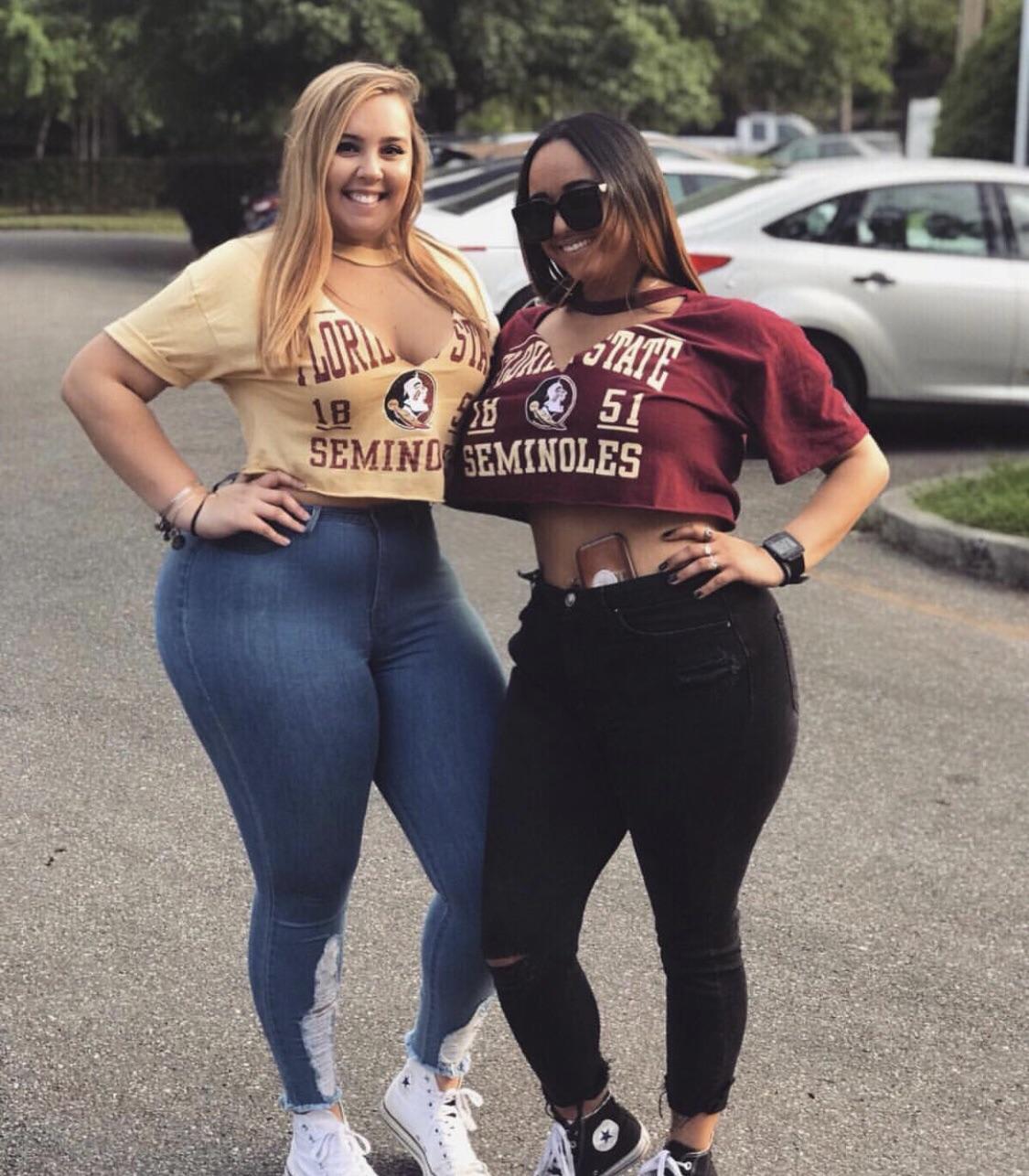 Nice pair | Scrolller