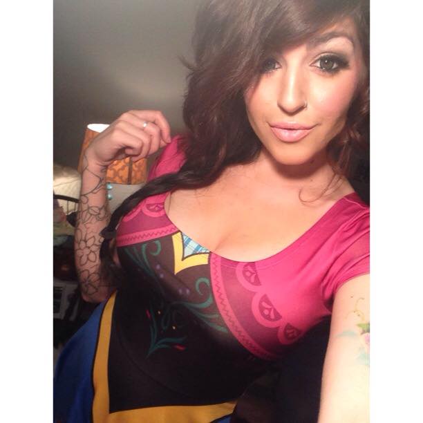 Nicole Salera as big breasted Princess Anna | Scrolller