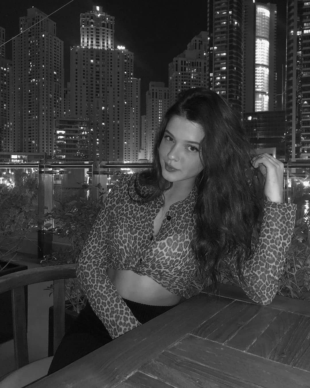 Night lights | Scrolller