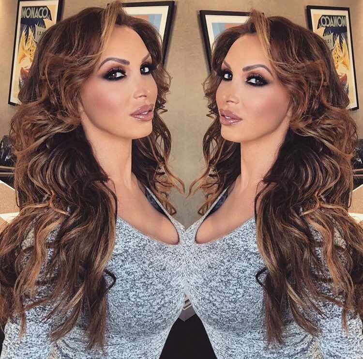 Nikki Benz | Scrolller