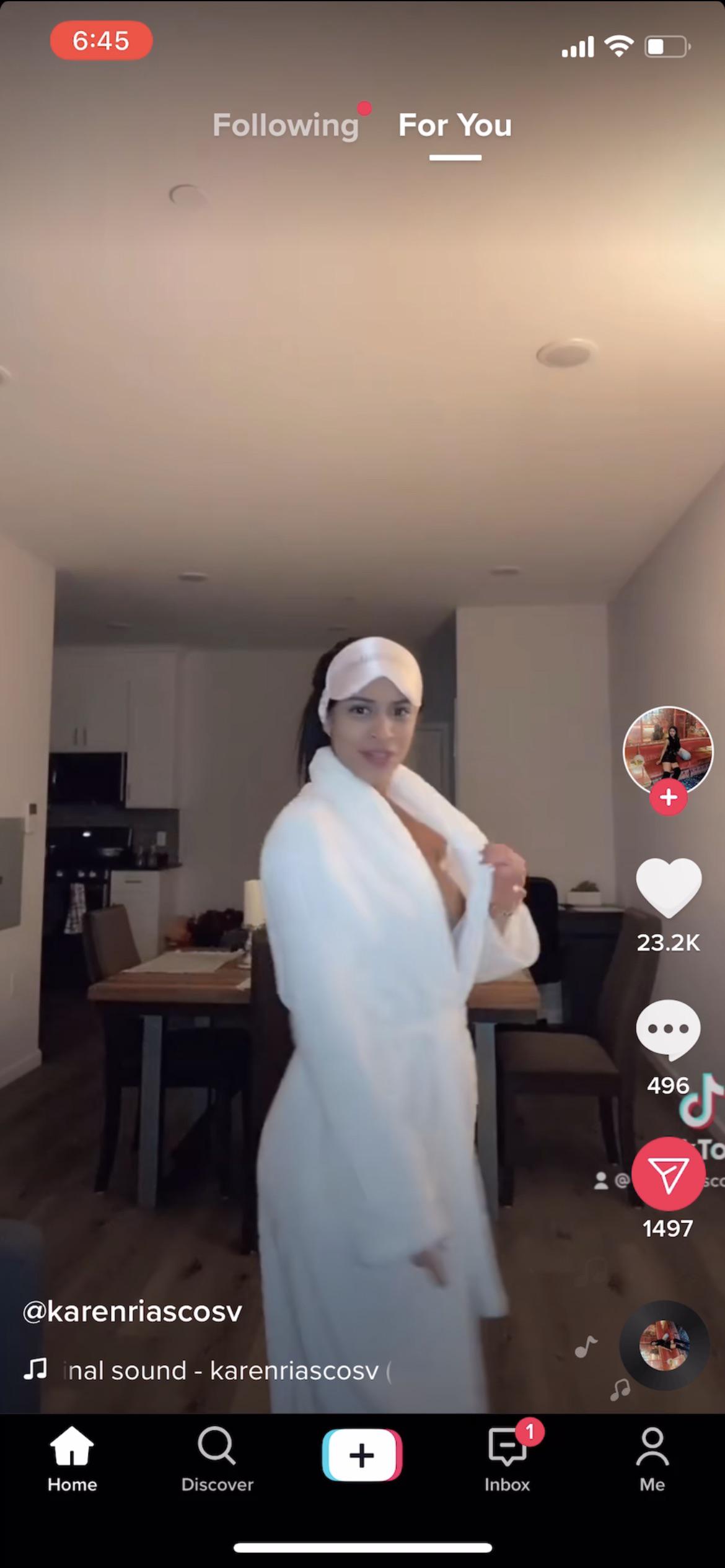 Nip slip | Scrolller