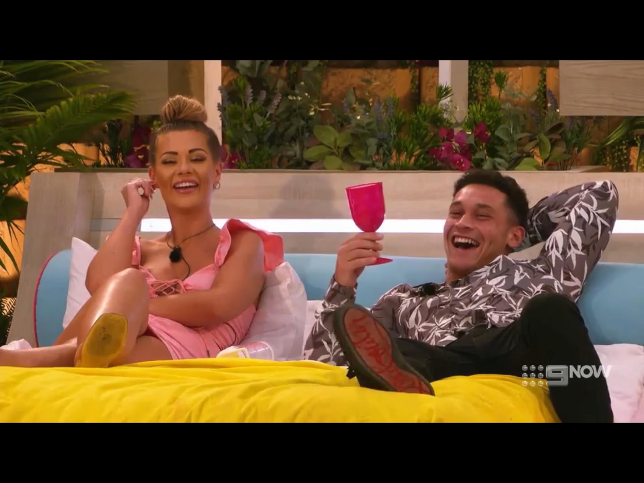 Nipslip? | Scrolller