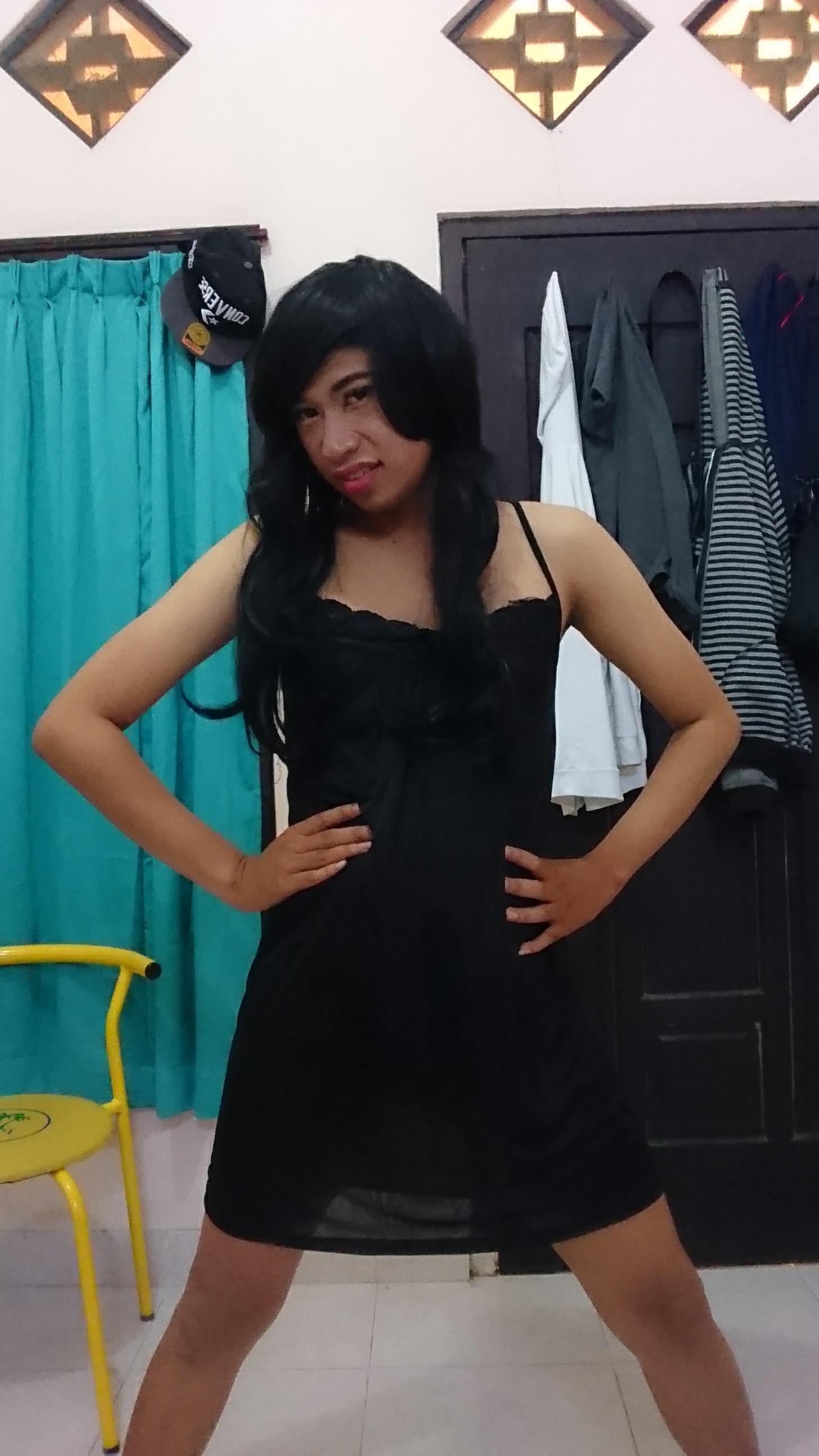 No boobs , no problem??? | Scrolller