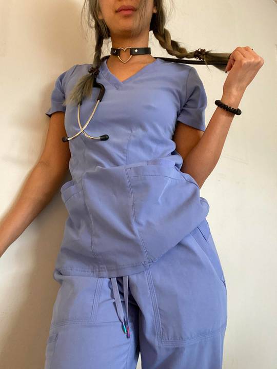 No bras allowed in the exam room !! | Scrolller