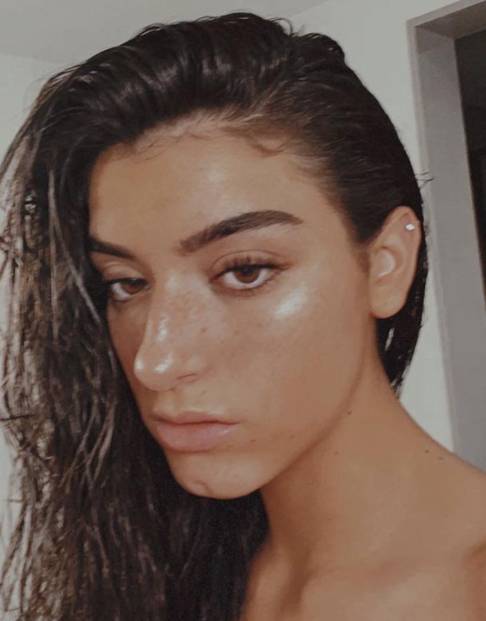 No caption needed | Scrolller