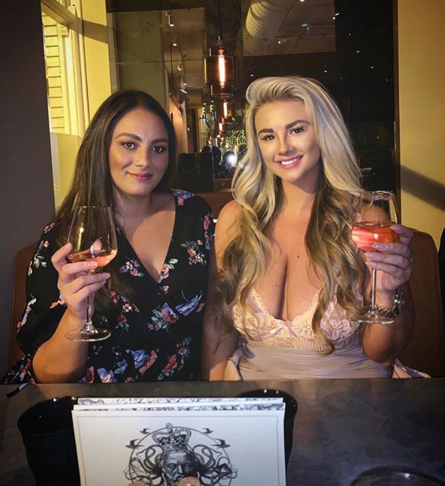 She'll be turning heads in that top | Scrolller