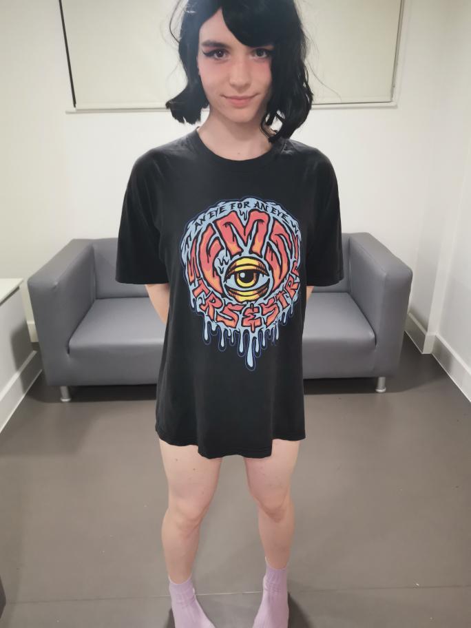 No pants no problem 😘 | Scrolller