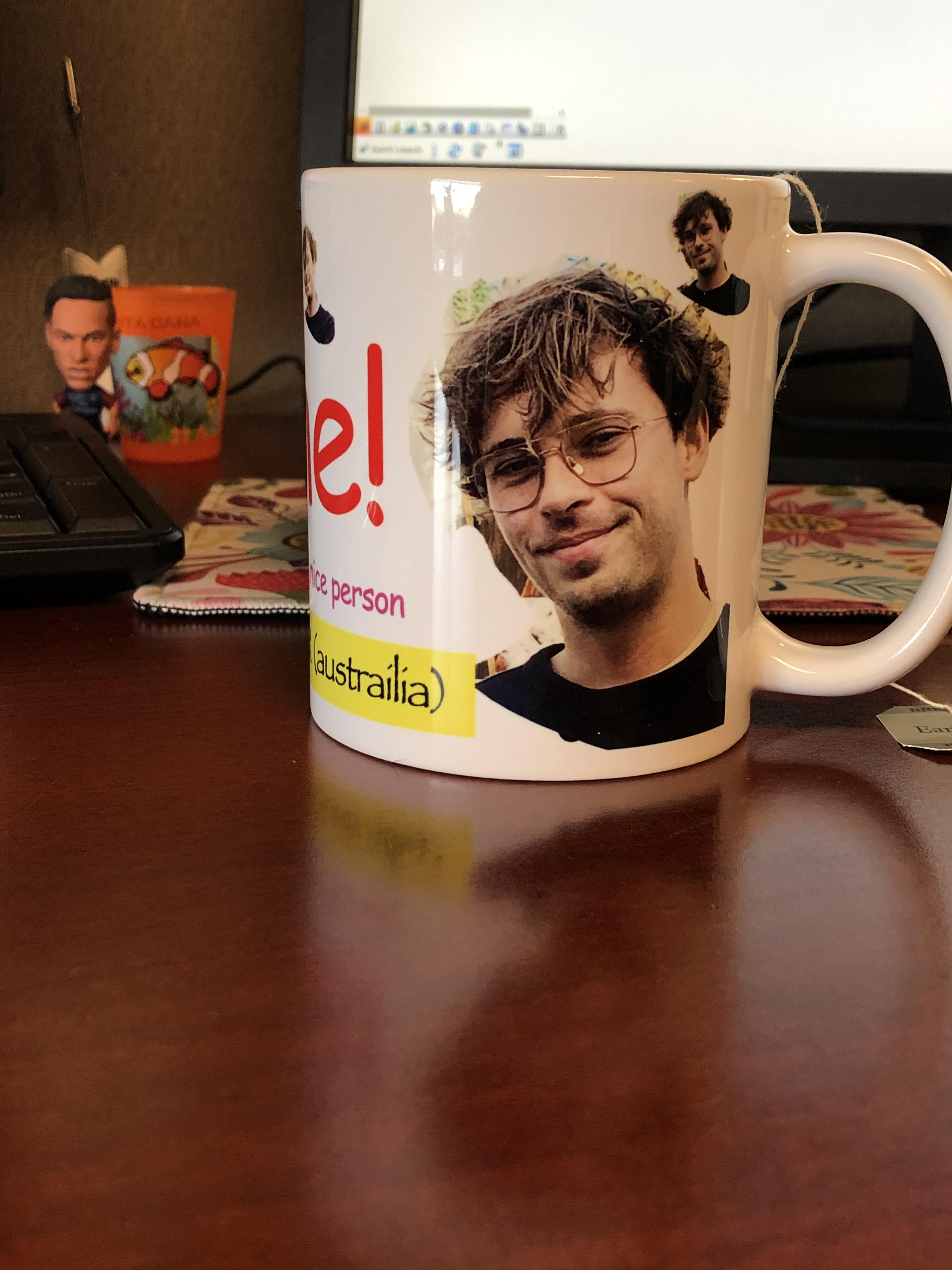 Nothing like a HOT cup of tea at work lol | Scrolller