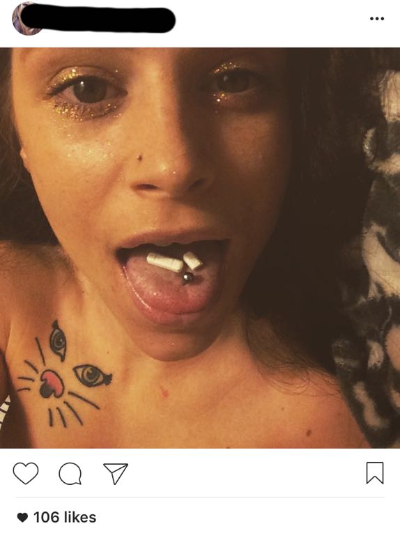 [NSFW] CumScarf Girl Compilation | Scrolller