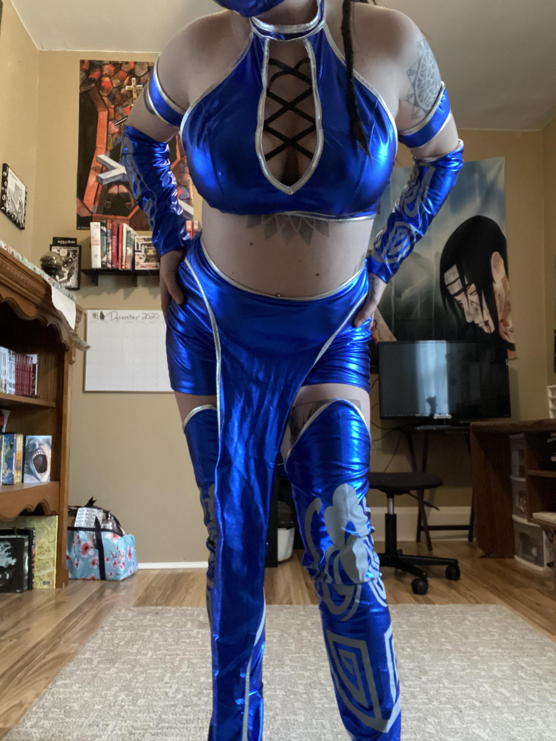 NSFW Finish him!!!!! Sexy Kitana outfit 🥵https://onlyfans.com/dessssy | Scrolller