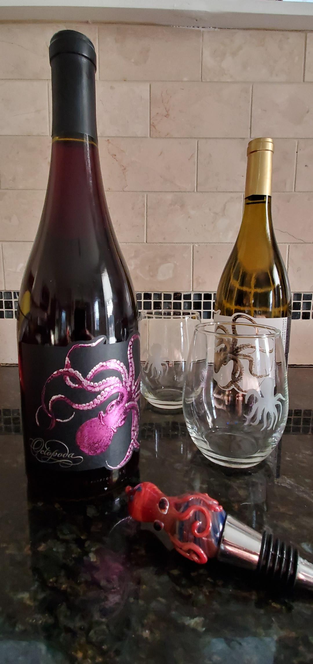 Octopus wine gifts | Scrolller