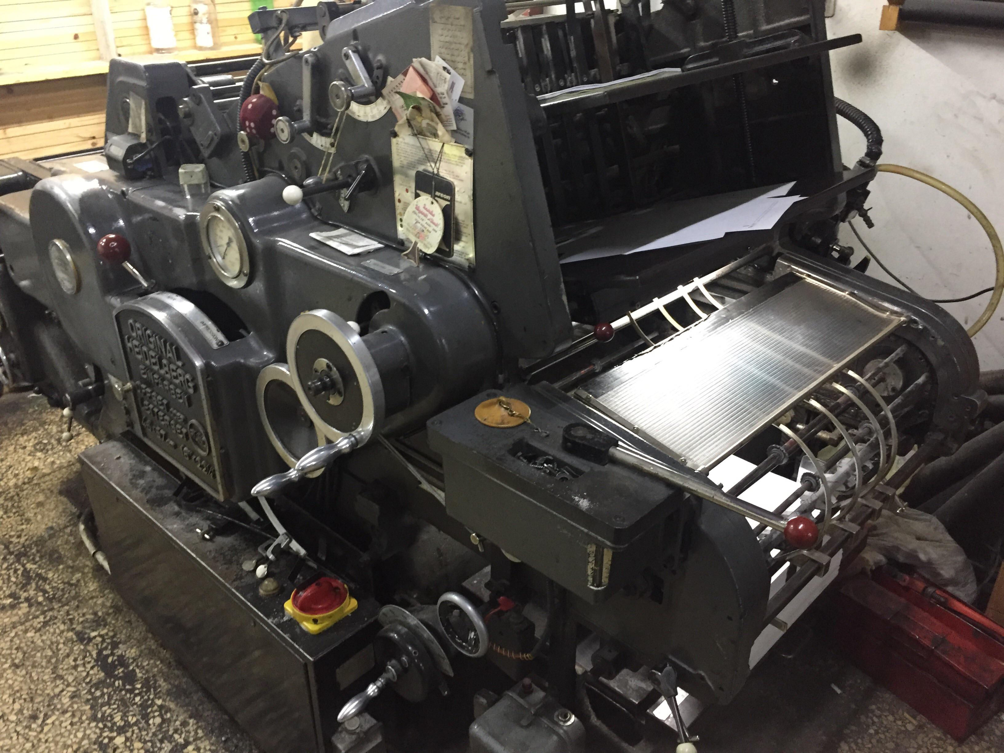 Offset printer from the 50s live and kickin | Scrolller