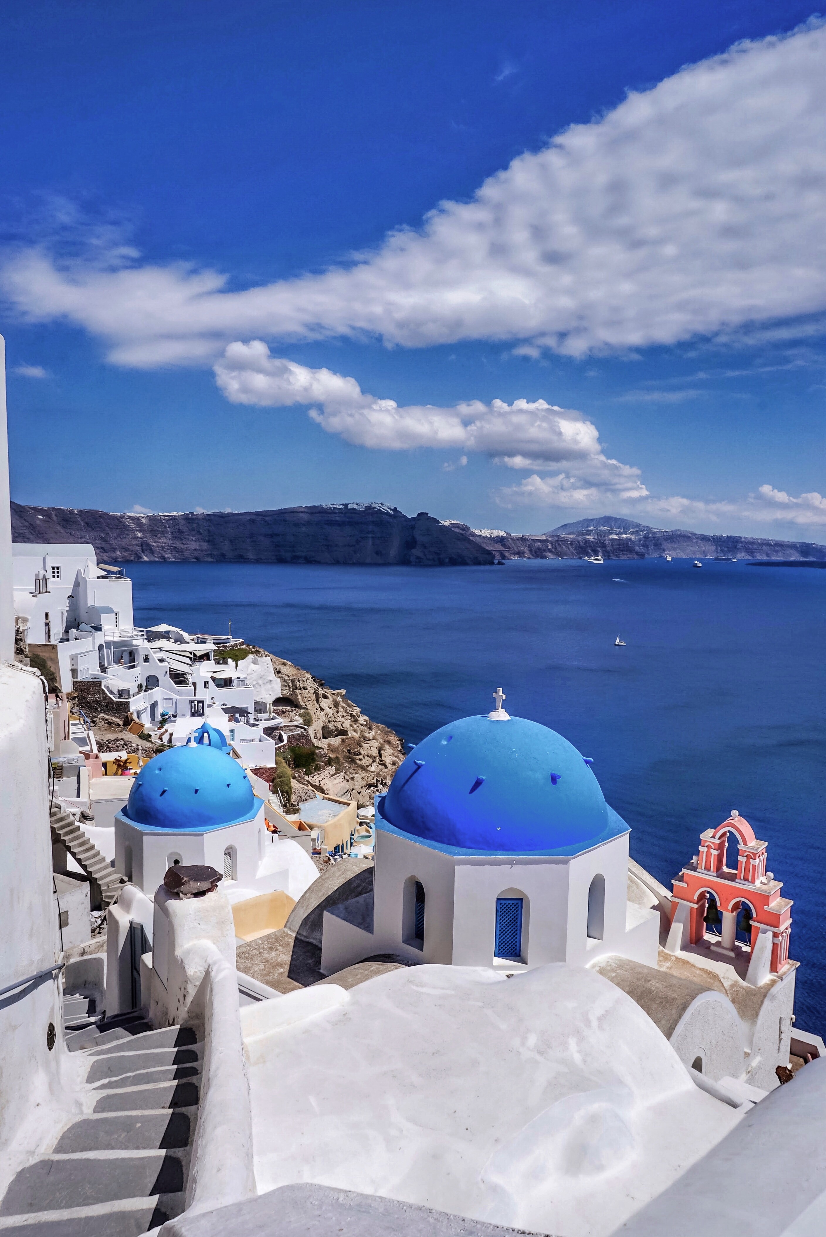 Oia, Santorini ... absolutely breathtaking. | Scrolller