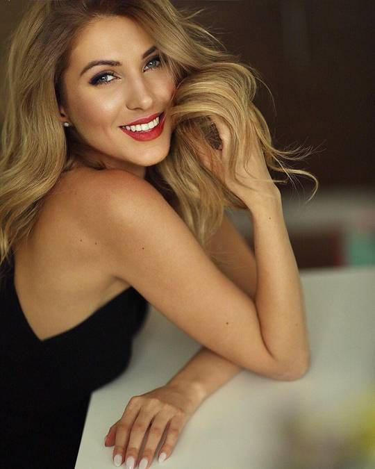 Olga, sexy Ukraine girl | Scrolller