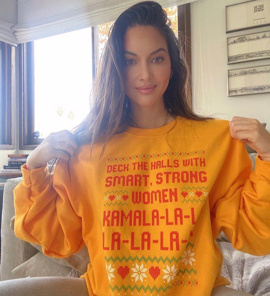 Olivia Munn | Scrolller