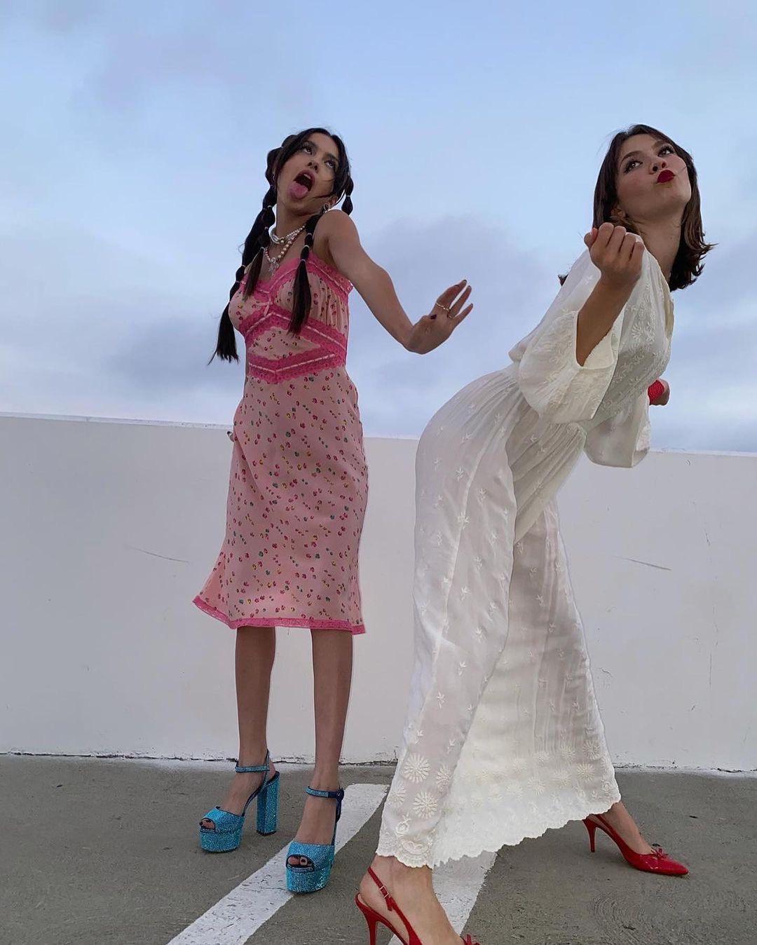 Olivia Rodrigo - Sexy with Iris | Scrolller