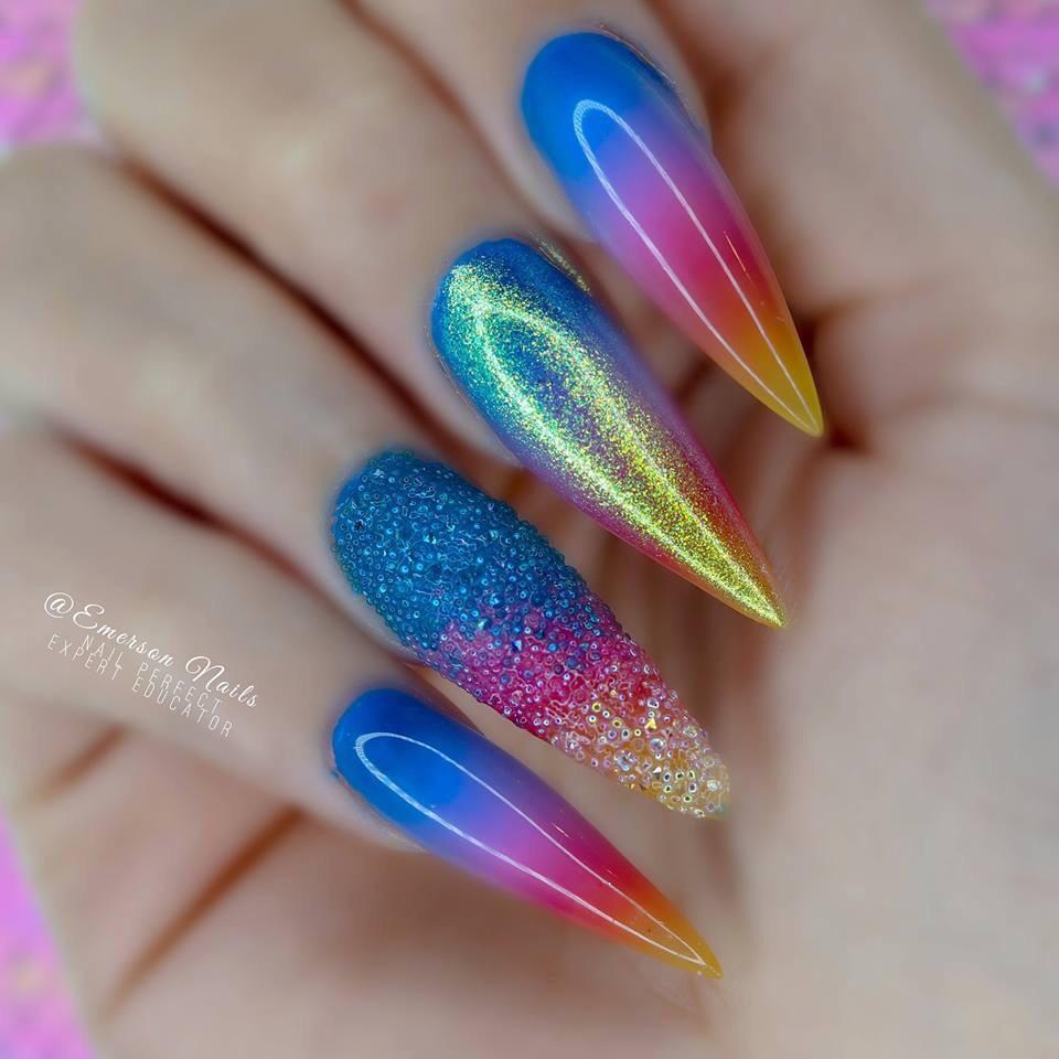Ombre rainbow nail art 🌈 | Scrolller