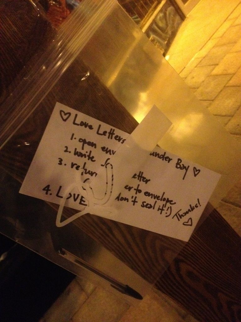 On a lamp post, write a love letter to your hometown! Sweet idea! | Scrolller
