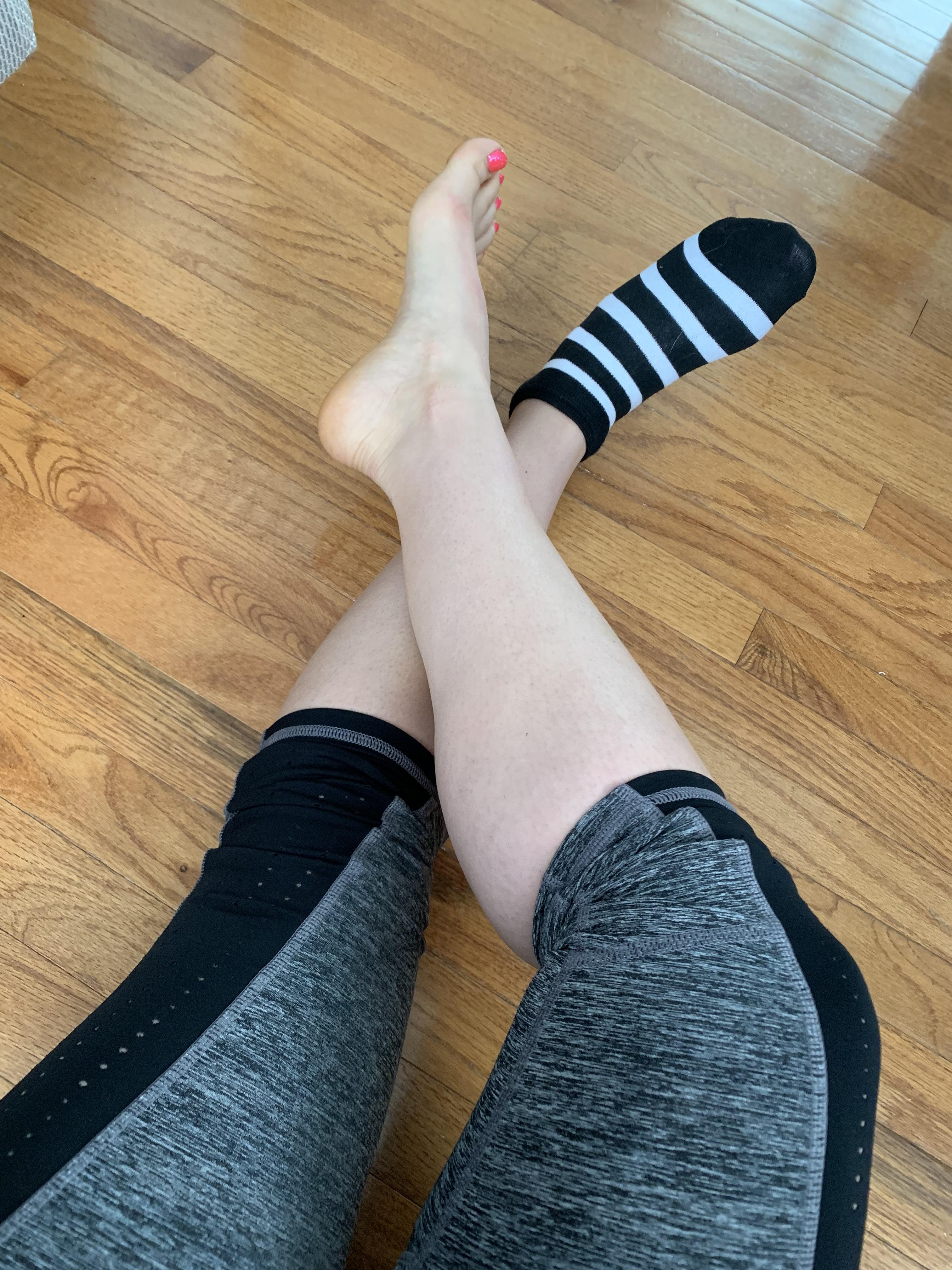 On off cute gym socks | Scrolller