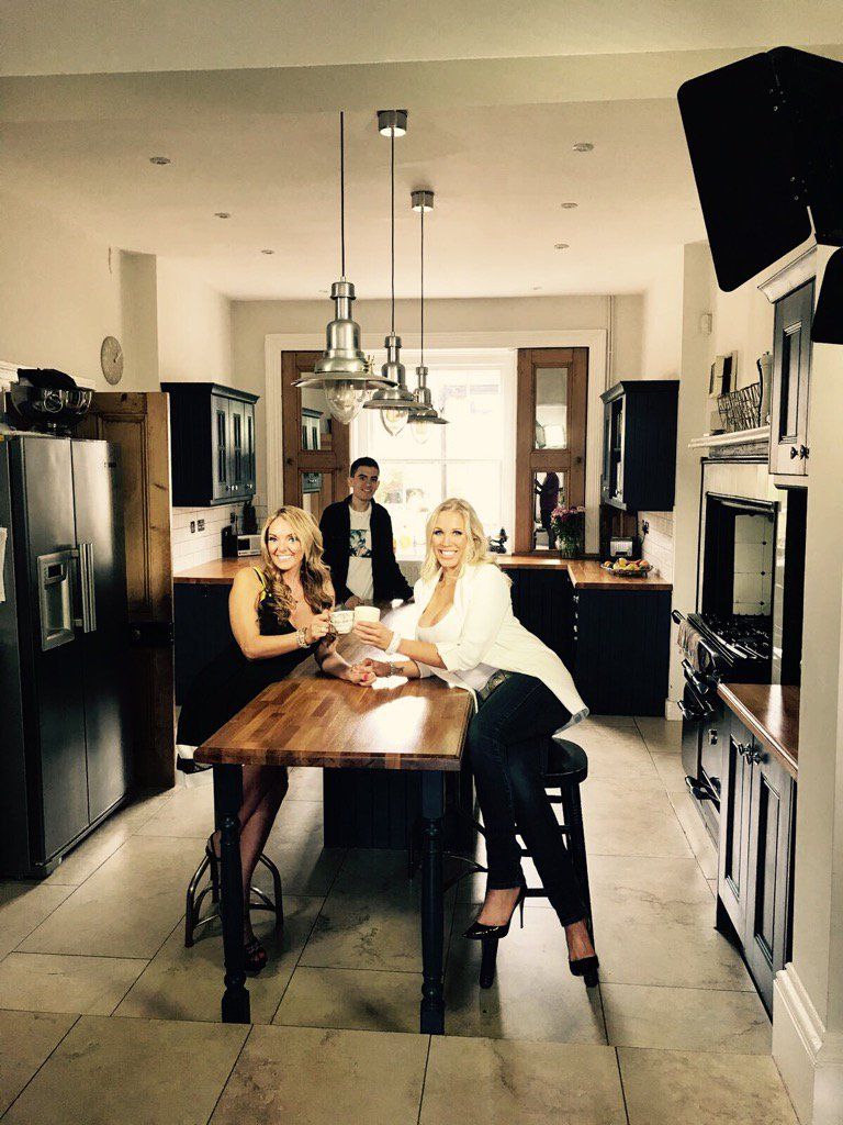 On set with Stacey Saran | Scrolller