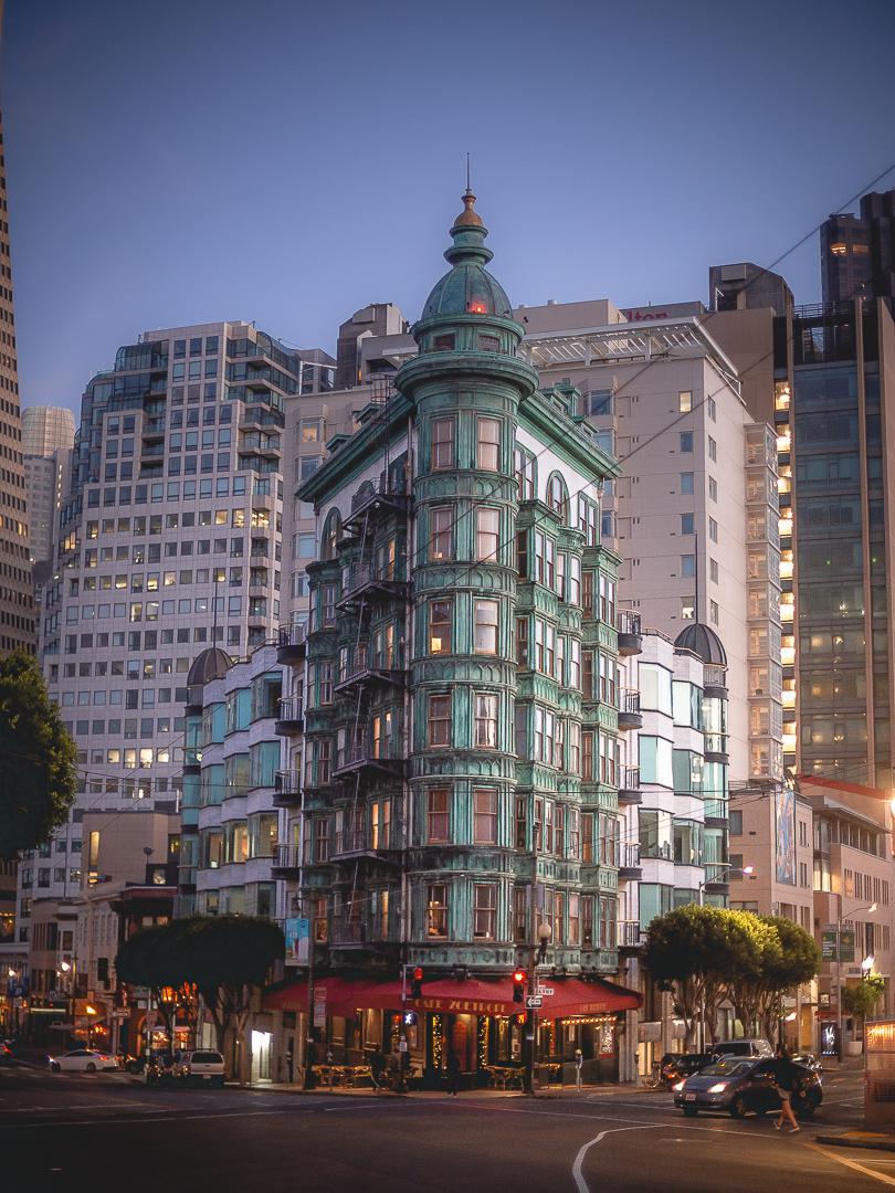 One of My Favorite Buildings in San Francisco | Scrolller
