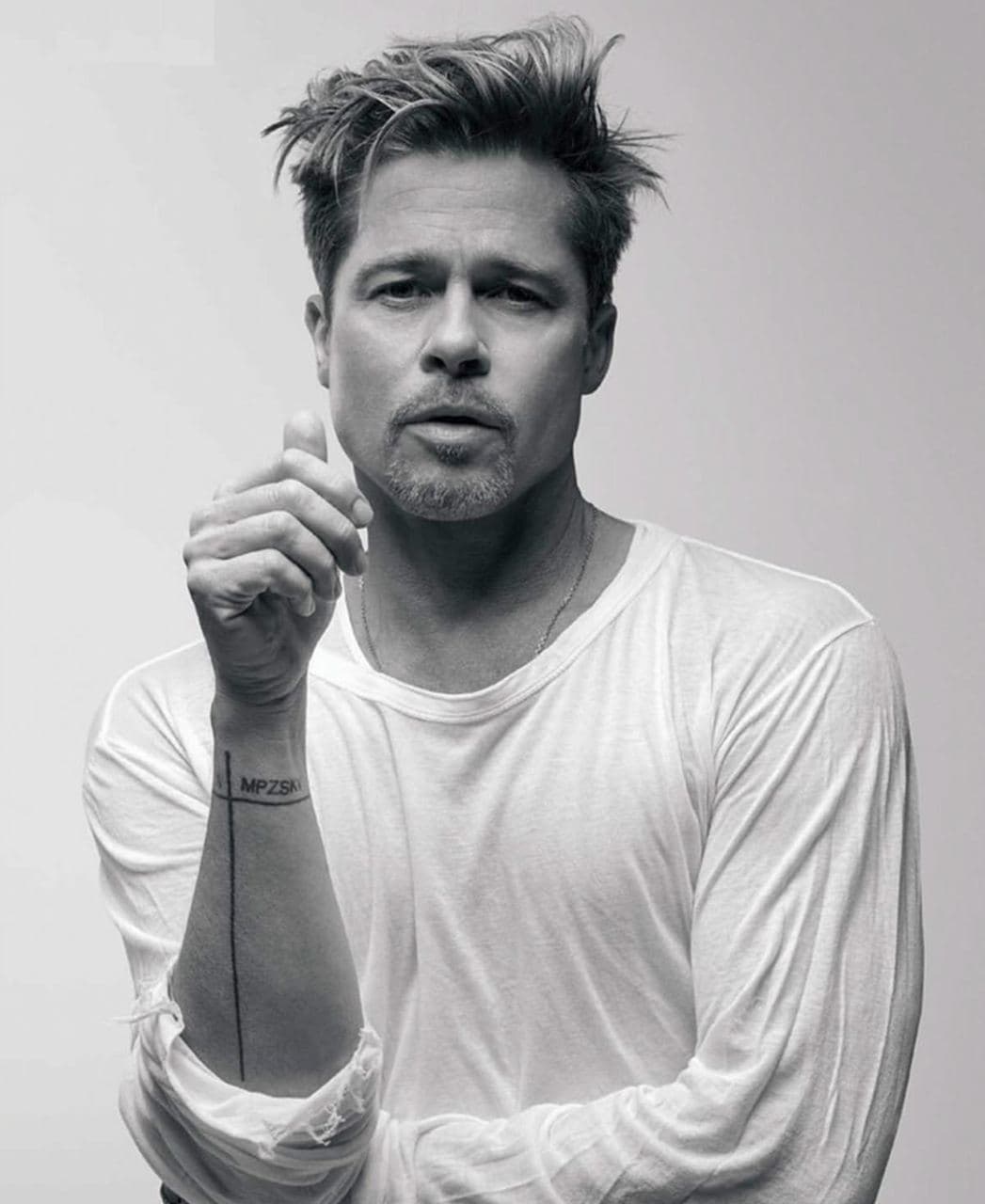 One of my favorite pictures of Brad Pitt | Scrolller