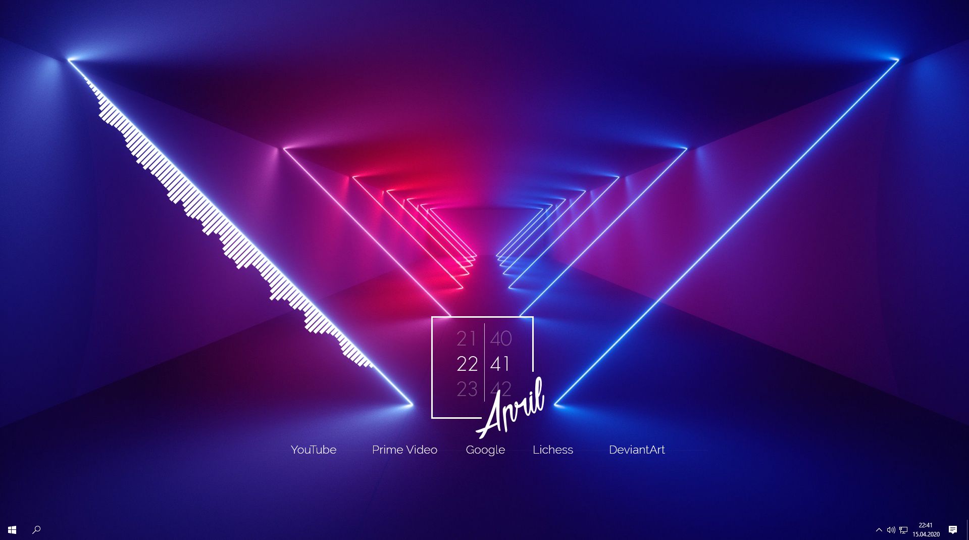 One of my first Rainmeter Desktops. I tried keeping it simple. | Scrolller