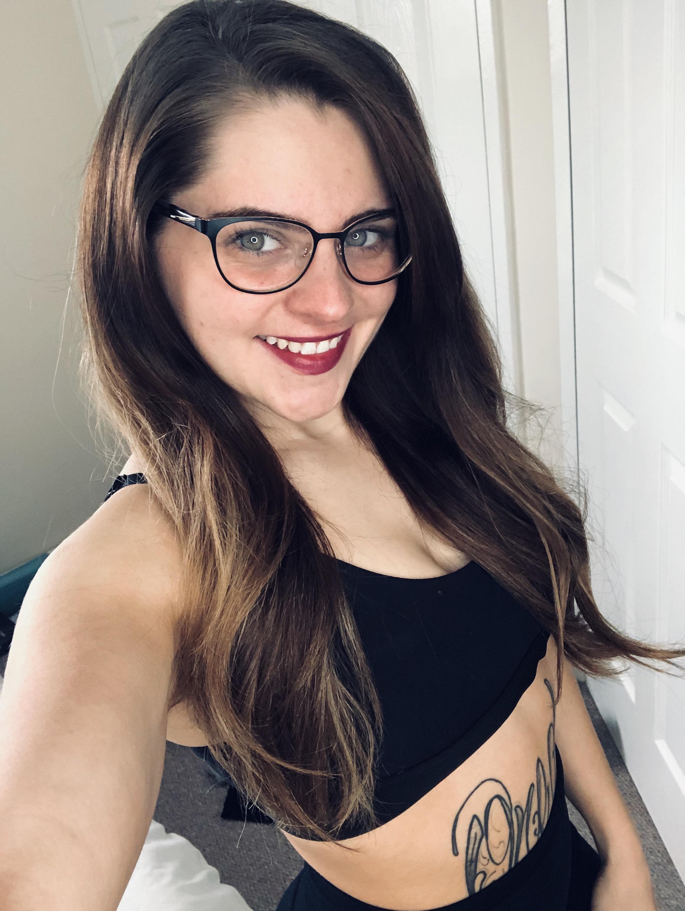 OnlyFans @helenround | Scrolller