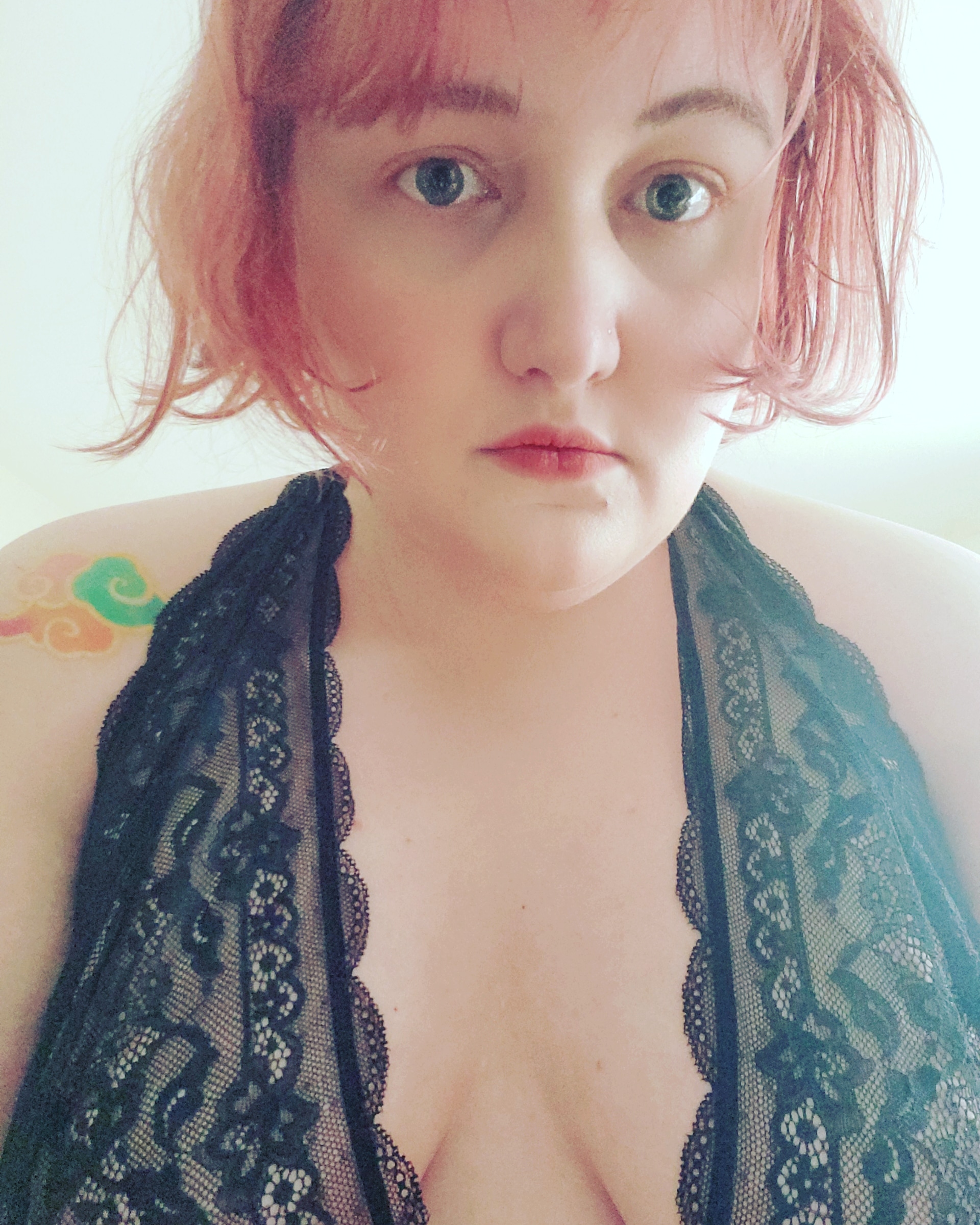 Having a sapphic day | Scrolller