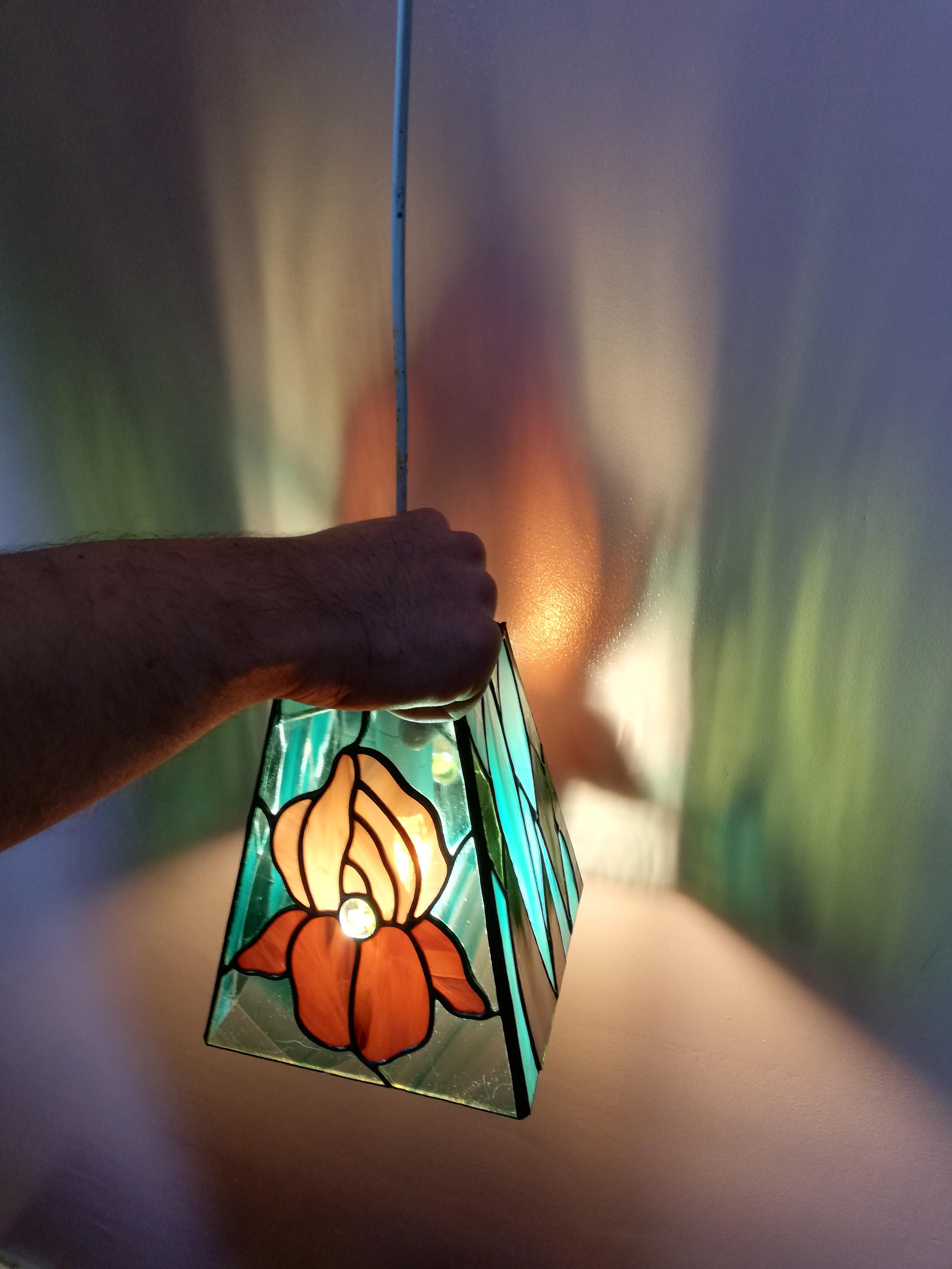 Our first stained glass lamp | Scrolller