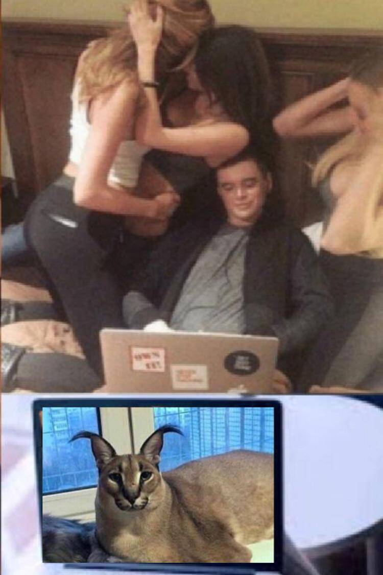 Our savior big floppa | Scrolller