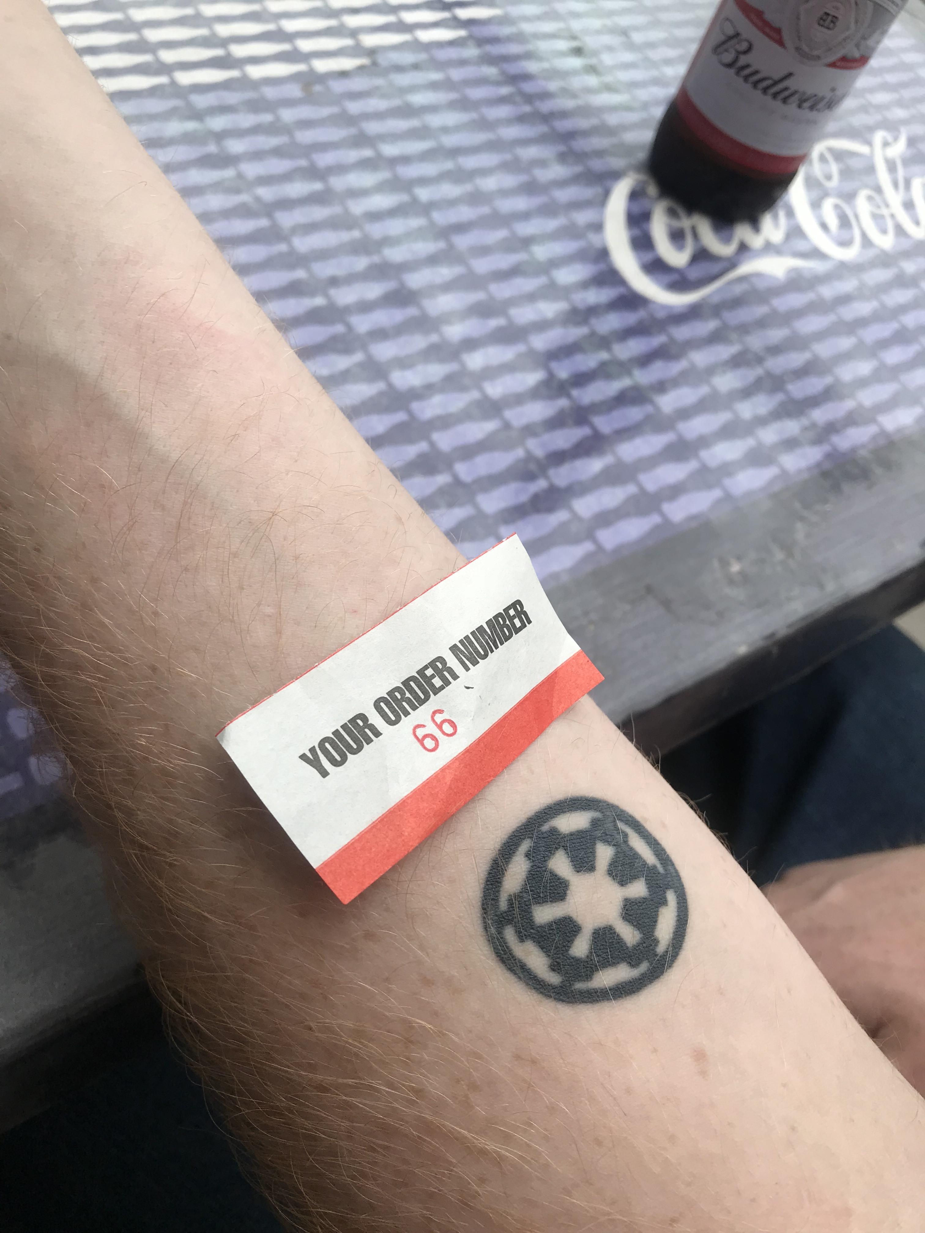Our waitress at McM comic-con understood | Scrolller