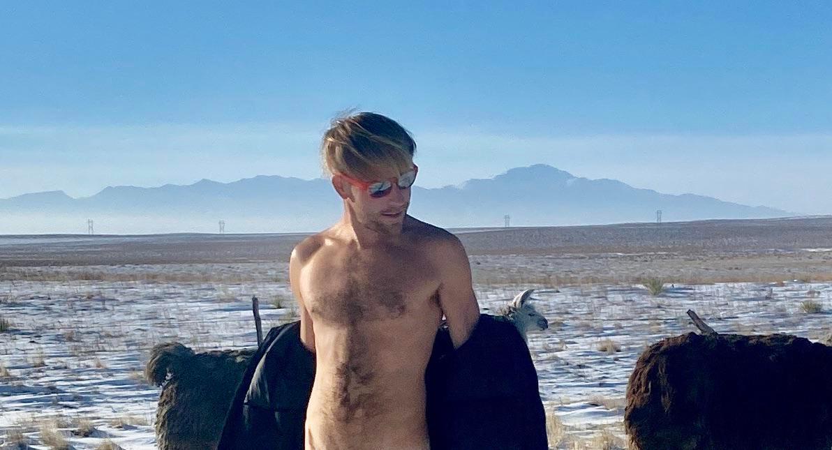 Outdoor Content Coming This Week Join Me For All My Crazy Fun Out On The Ranch 😈👅🍆🍑💦 Scrolller