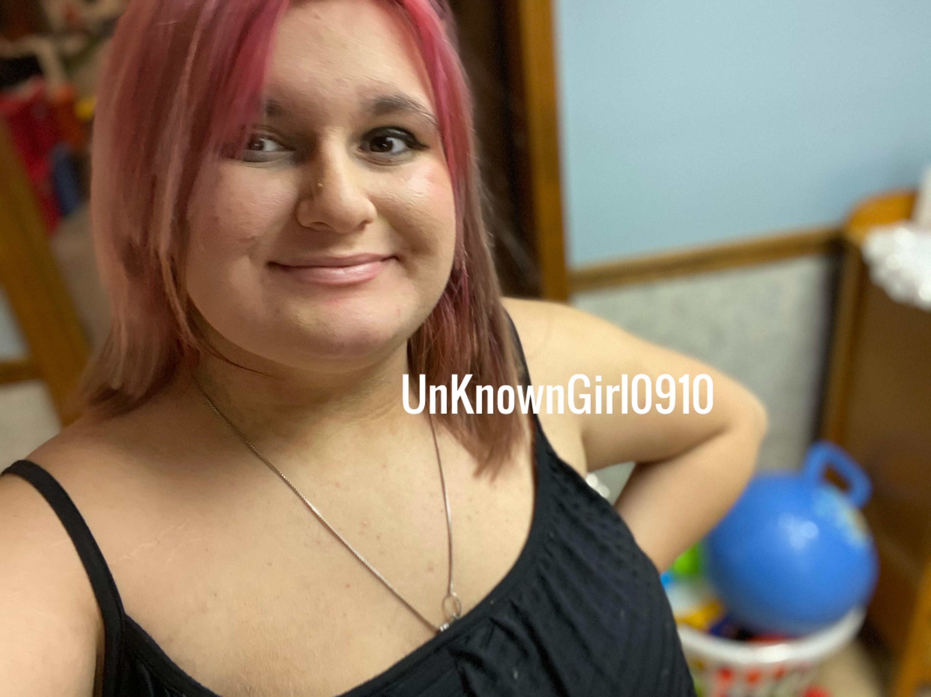 🥺 (over 18) | Scrolller