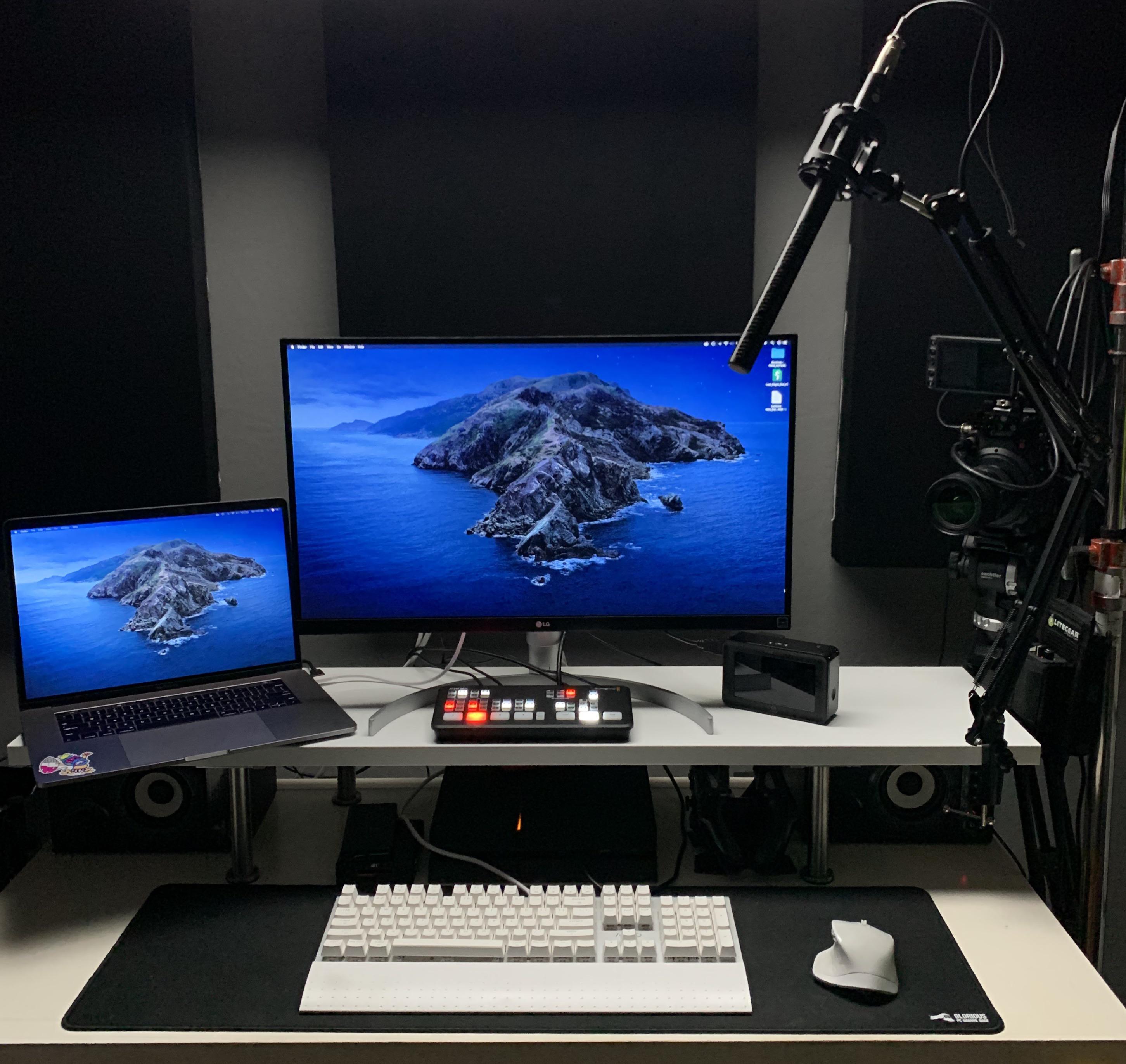 Overkill PS4 streaming setup | Scrolller