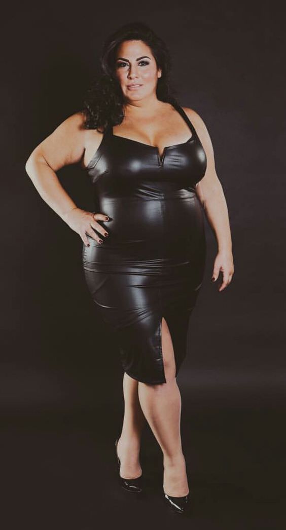 Packed into a leather dress | Scrolller