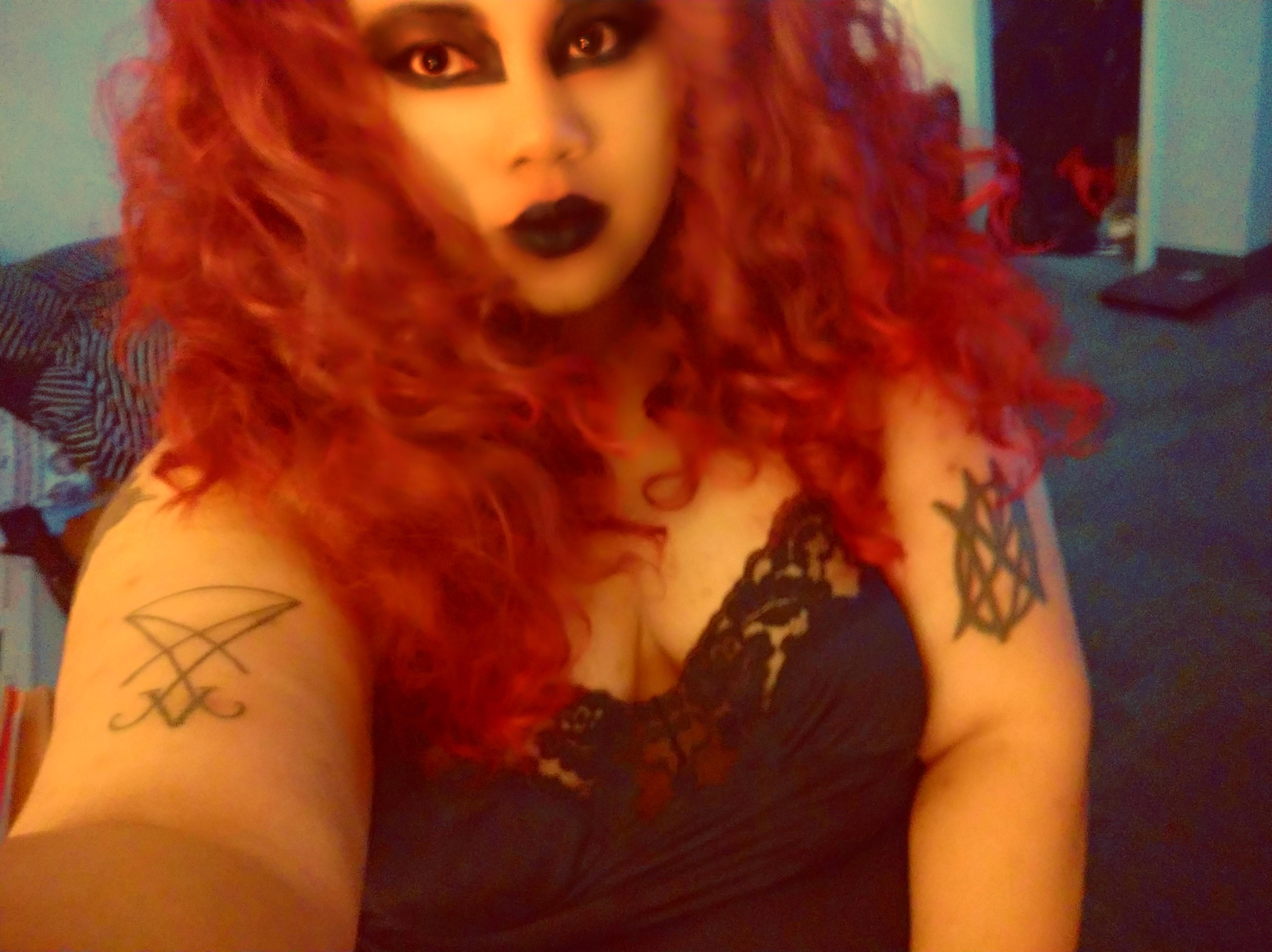 Pan Poly POC Goth, Hi! | Scrolller
