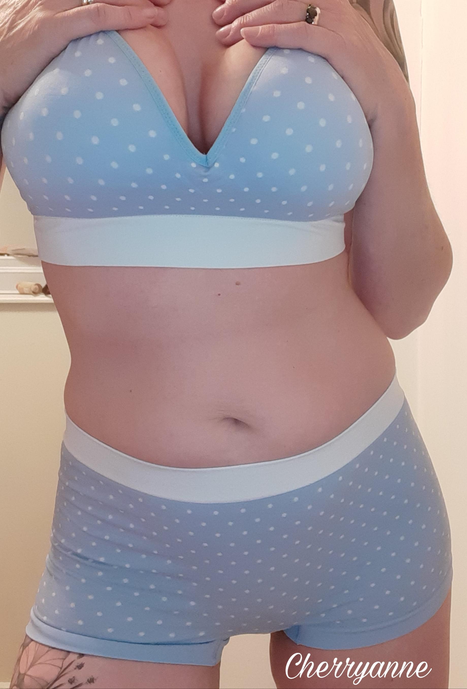 Pantywear available with hot mature milf . Check out my profile 😈 | Scrolller