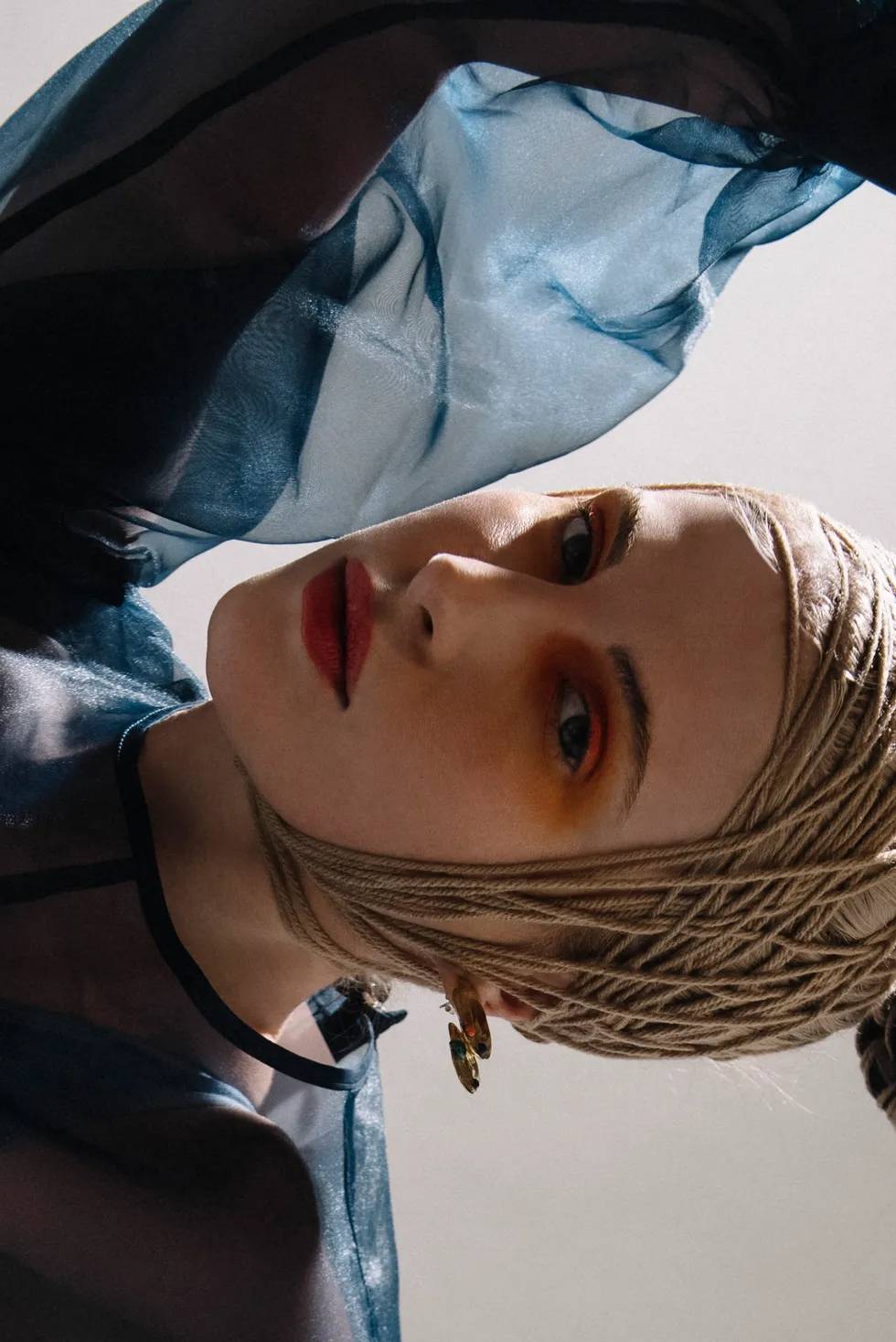 Paper mag 1 | Scrolller