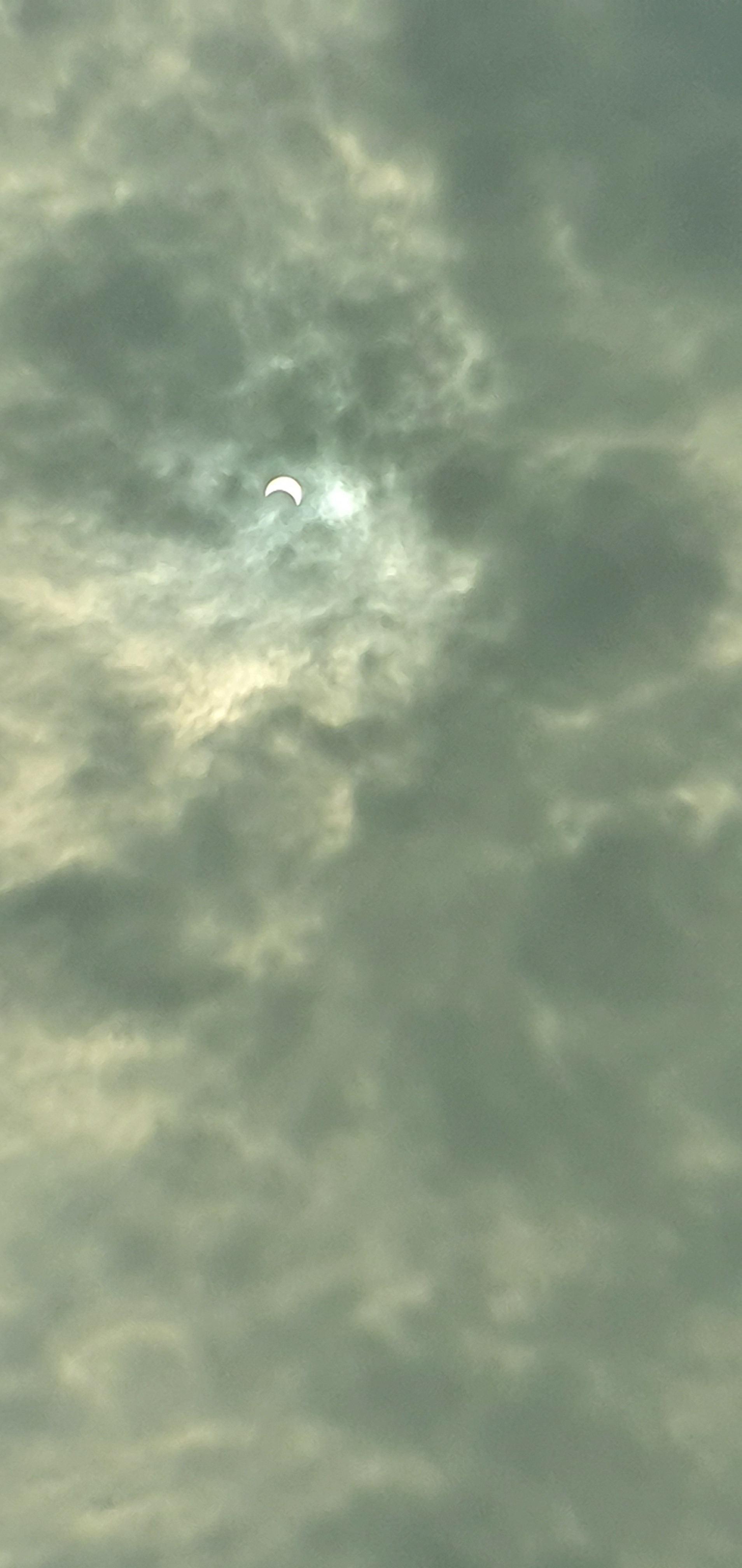Partial Eclipse in Bangkok | Scrolller