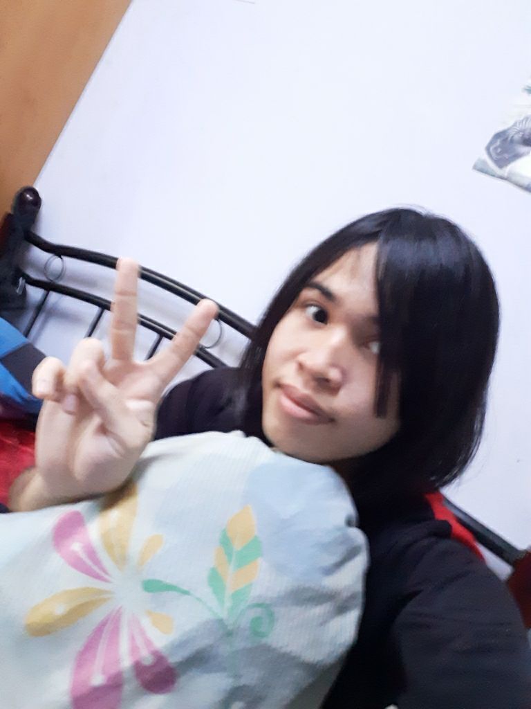 Peace 'w' | Scrolller