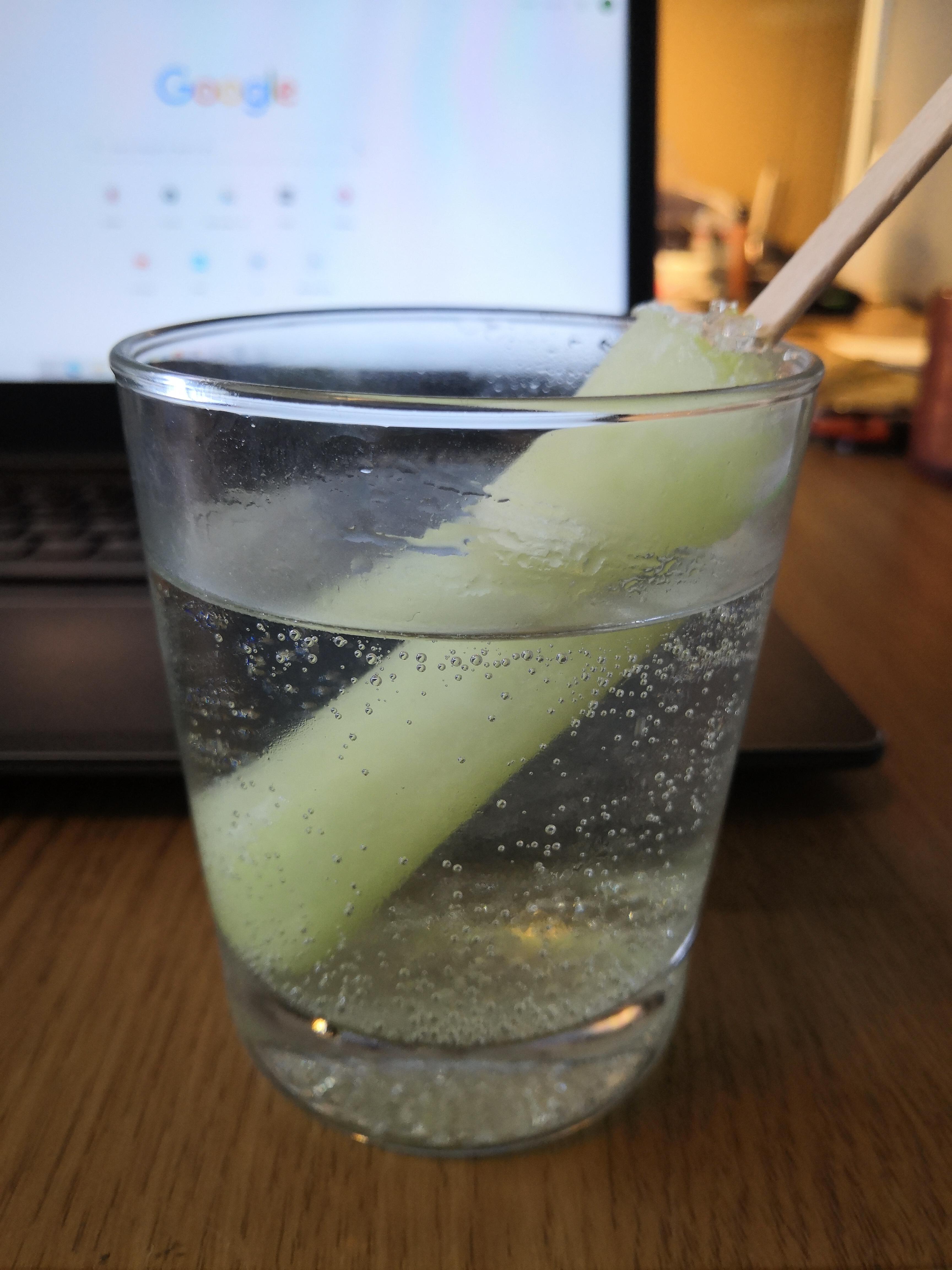 Pear vodka, 7up and a pear flavored popsicle for a stirring pin | Scrolller