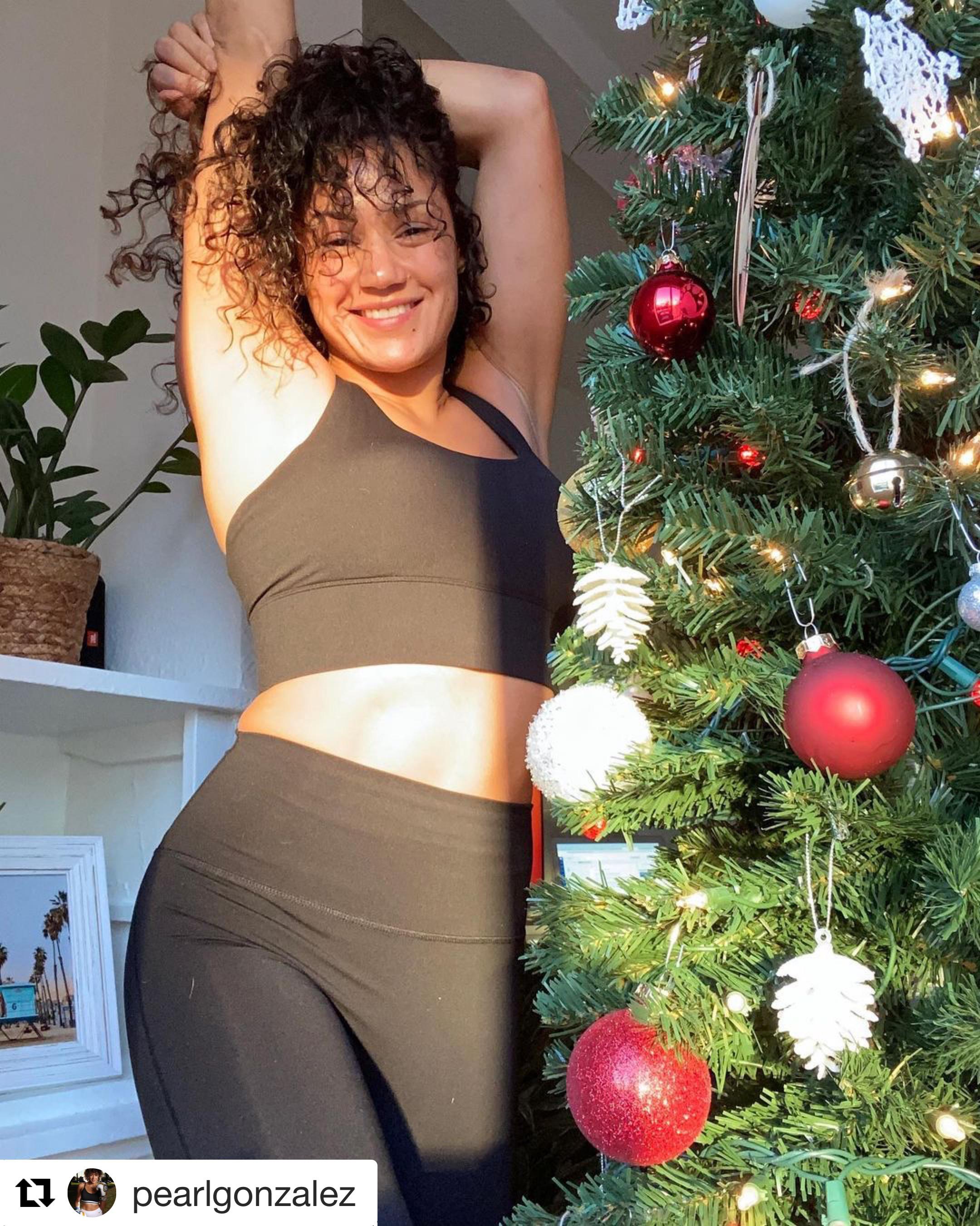 Pearl Gonzalez | Scrolller