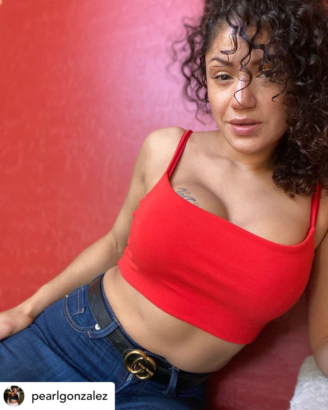 Pearl Gonzalez | Scrolller
